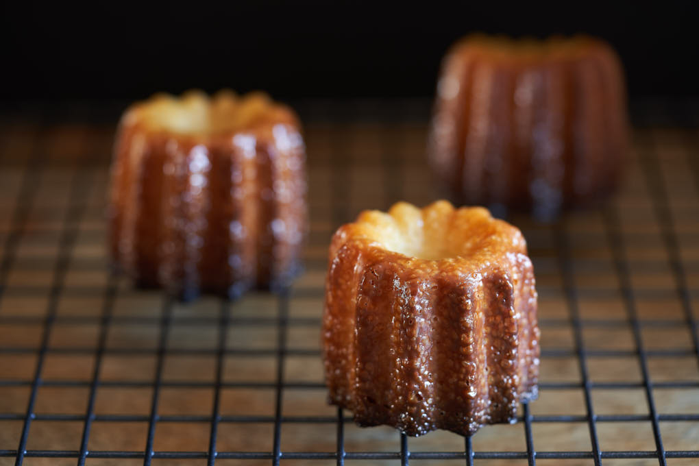 Canelés recipe | HotCooking