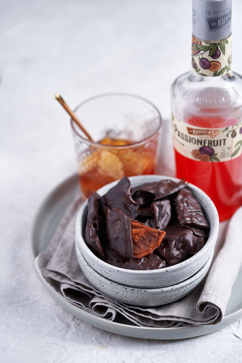 Hotel Chocolat Inspired Chocolate-Covered Mango recipe | HotCooking