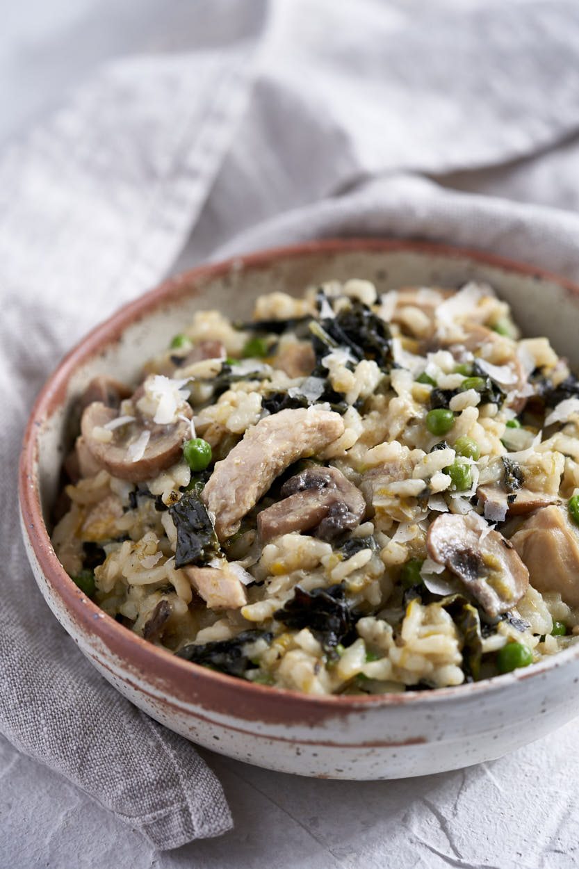 Instant Pot Chicken, Mushroom and Kale Risotto recipe | HotCooking