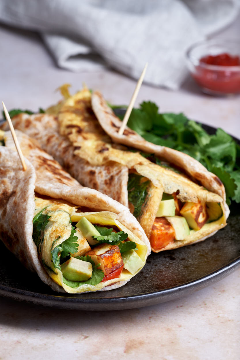 Egg Kati Roll recipe | HotCooking