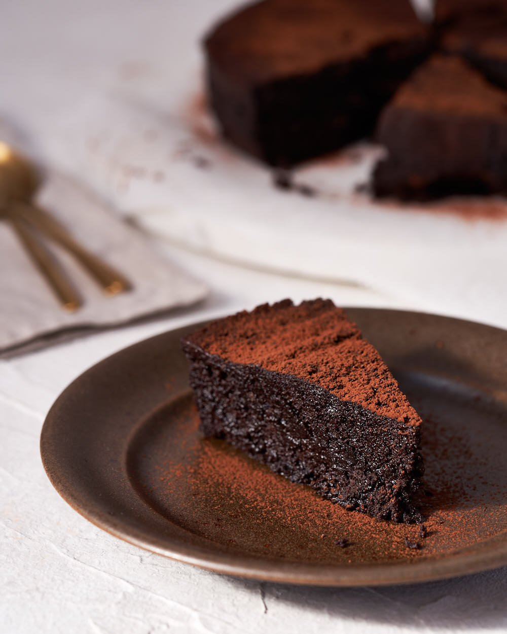 Nigella s Dark And Sumptuous Vegan Chocolate Cake Recipe HotCooking
